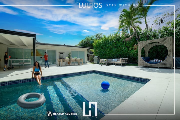 Resort Retreat Heated Pool, Bbq & Sports Court - Cutler Bay, FL