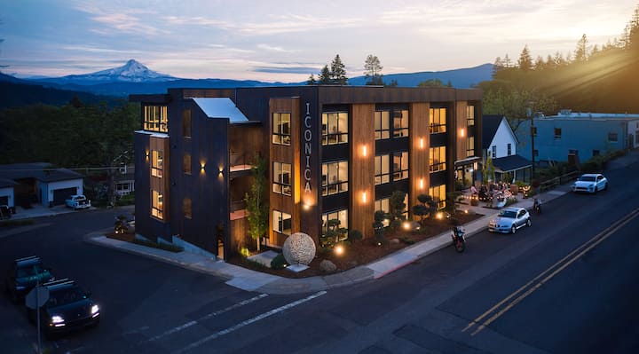 Two-bedroom Suite 3, Downtown White Salmon - White Salmon, WA