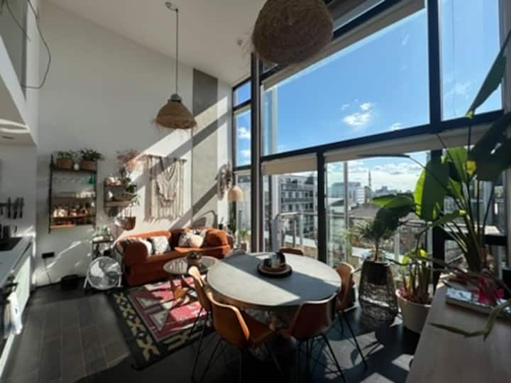 Large 1,000 Sqft Canal Penthouse Mezzanine - Londres