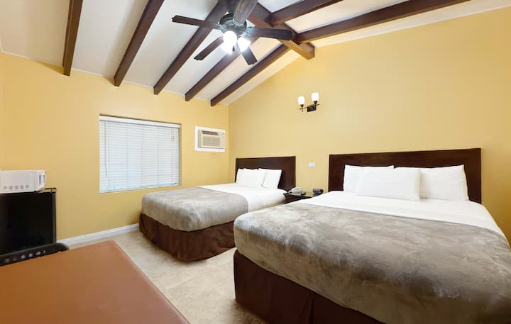 Standard Two Queen Room - Los Angeles, CA