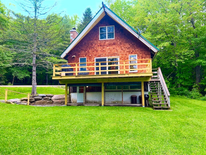 Sanborn Lodge : Rustic Stowe Chalet - Stowe, VT