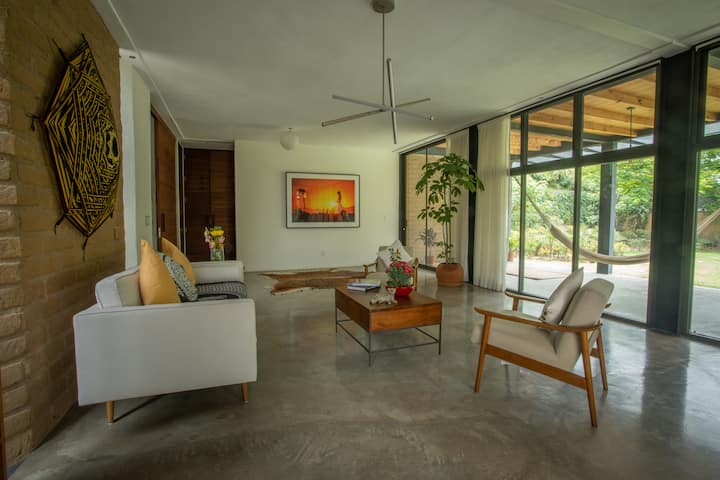 House Tadasana - Tepoztlán