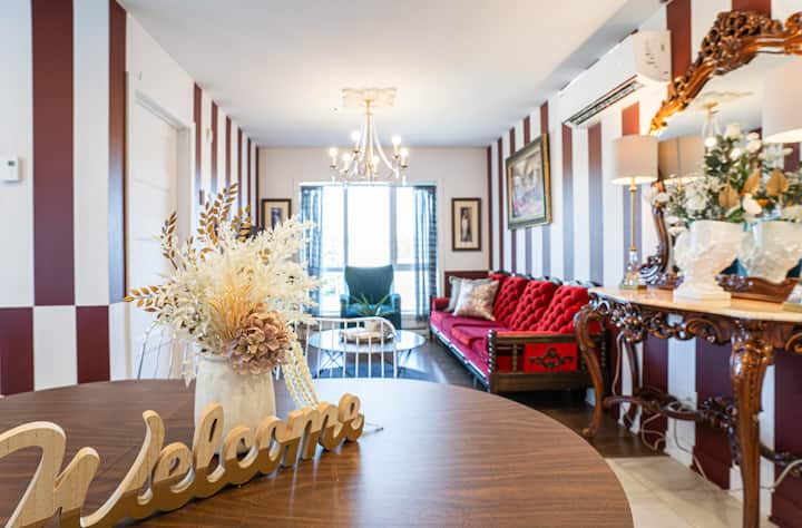 Retro Designer Apt Nr Dt W/ Terrace,gym,parking - Lasalle