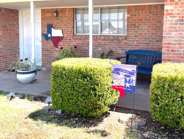 Whitten Bnb - Midland, TX