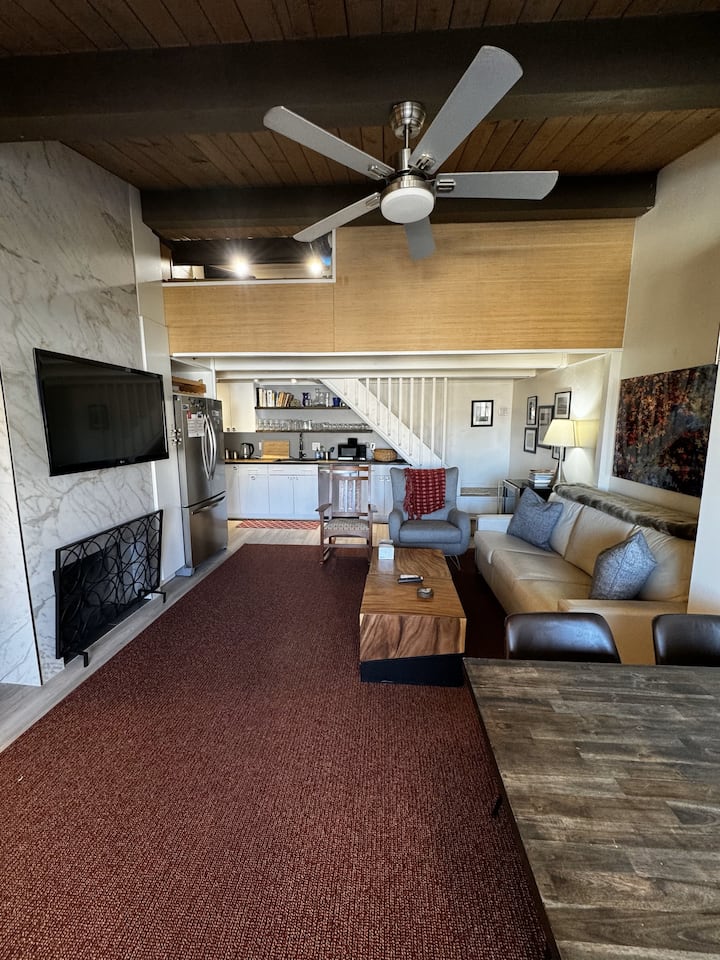 Modern Slope-side Studio - Snowmass Village, CO