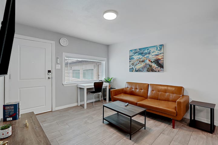 Remodeled - Gated, Clean 1 Bed Apt - Fast Wifi - 厄爾巴索