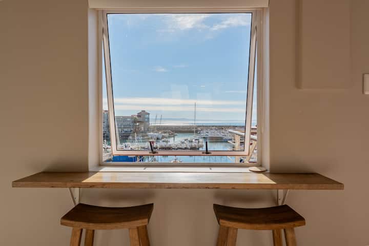 Deluxe Two-bedroom Apartment - Saint Francis Bay
