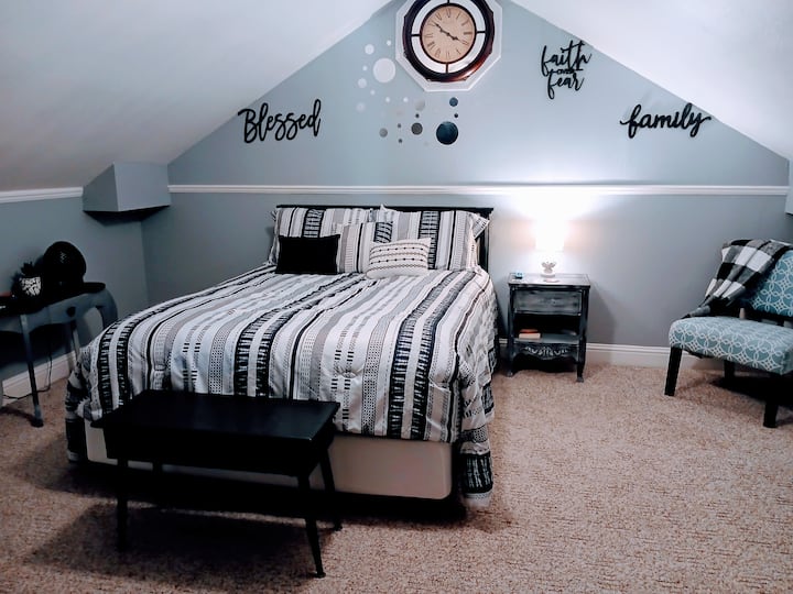 Tess' Haven Off Of I-27 & I-40 - Amarillo, TX