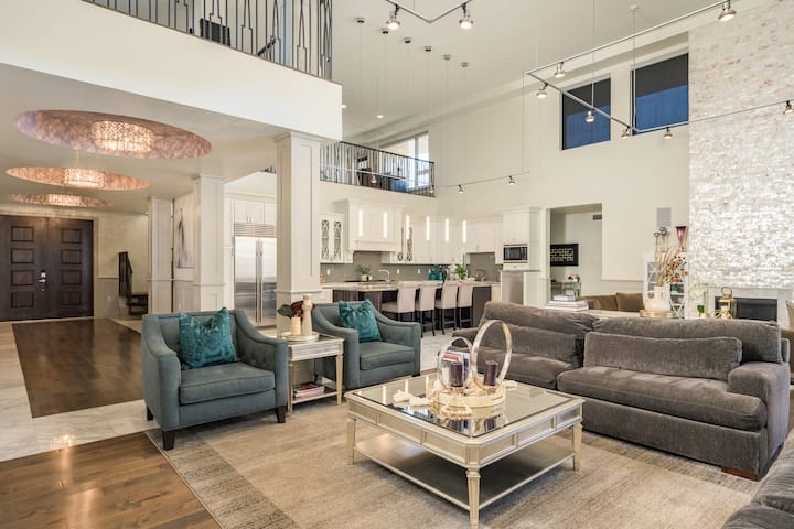 Ultra Luxury Loft I Fireplace I Rooftop I Rino - Denver, CO