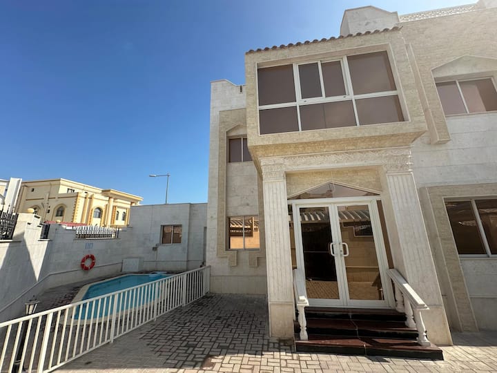 The Fully Furnished New Villa - Doha
