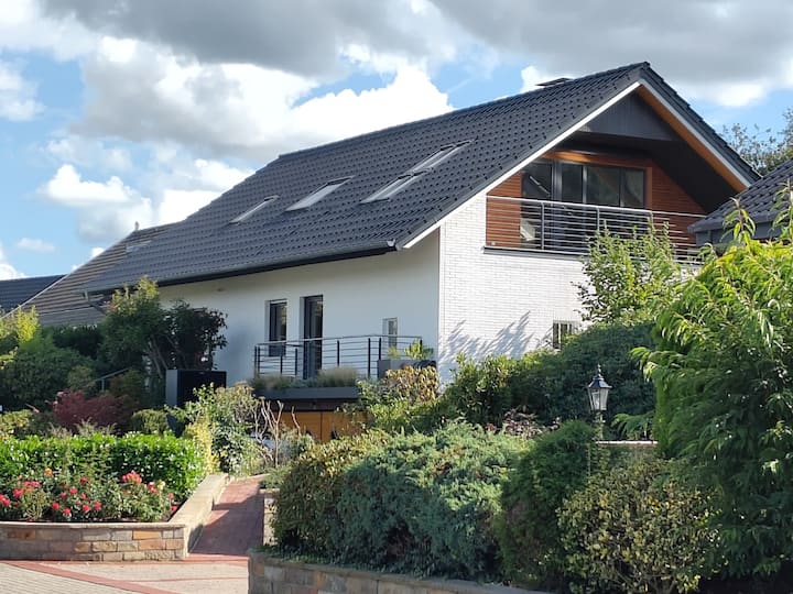 Spacious, Quiet Holiday Home In Bad Bentheim - Bad Bentheim
