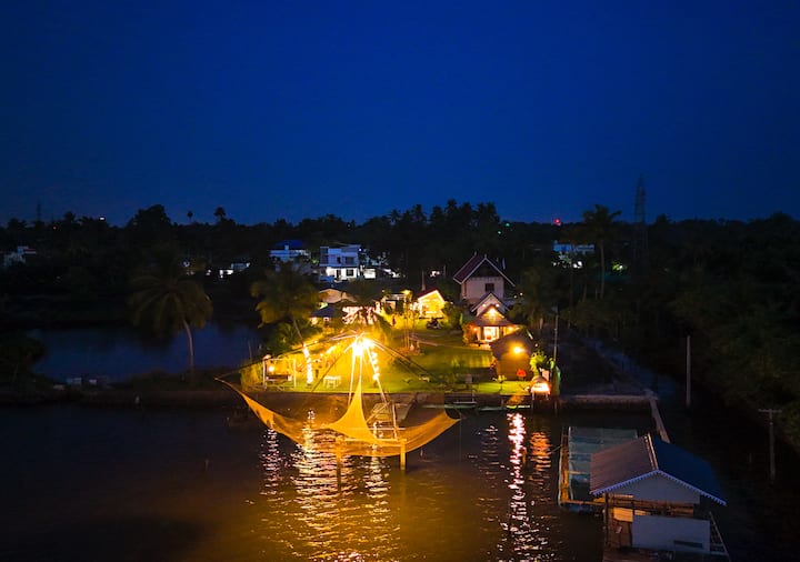 2bhk Backwater Villa | Peaceful Stay In Kochi - Kochi, India