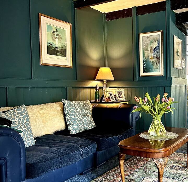 The Eden - Vintage Experience At Britannia House - Helston
