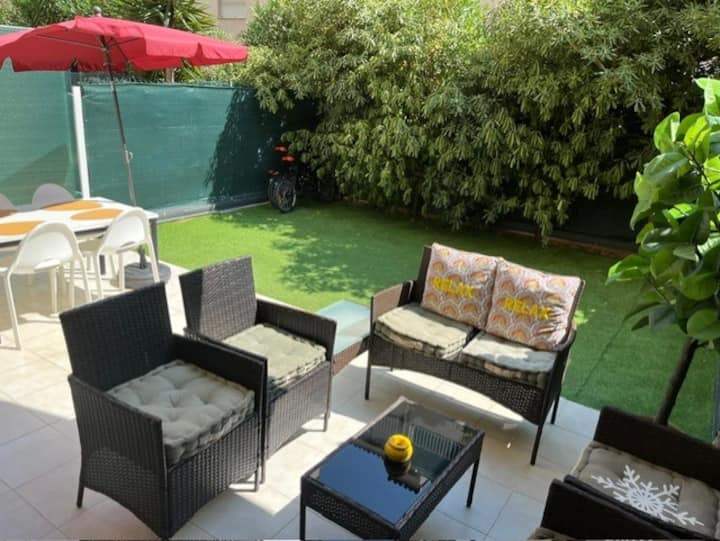 Appt 2pieces Clim Jardin+parkg 10 Mn à Pied Gare - Saint-Laurent-du-Var