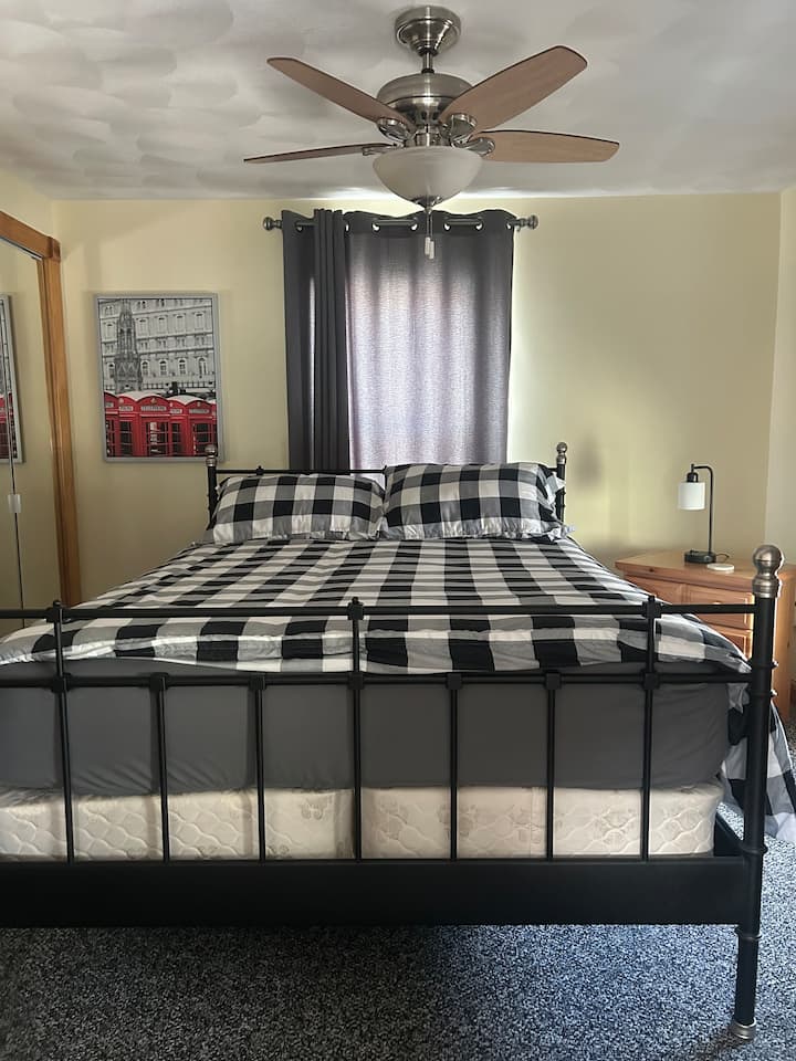 Quiet Bedroom/office Near Tufts - Somerville