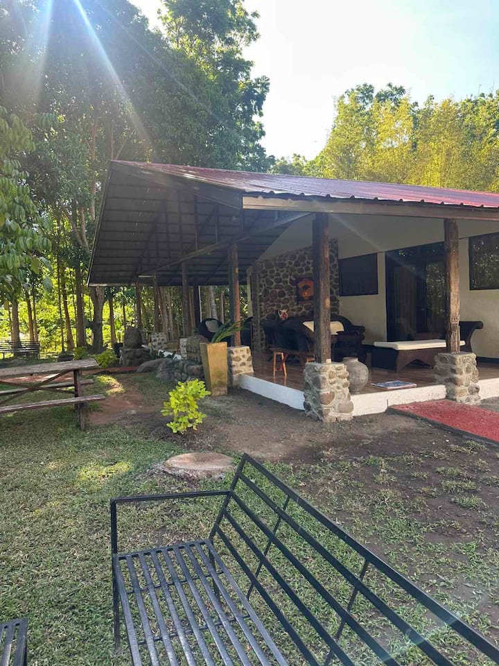 Guestroom (11pax) Farm Stay In Sariaya, Quezon - Candelaria