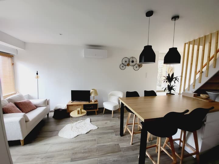 Maisonnette Proche Centre Ville Vesoul / Parking - Vesoul