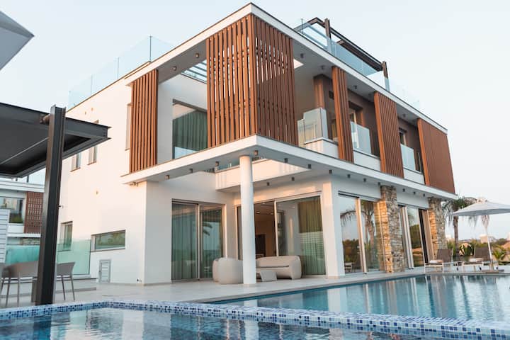Seaview Luxury Villa Fortuna 6bdr Ayia Napa - Ayia Napa