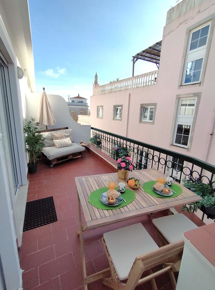 Hypercenter Penthouse-1 Room Apart@  True Old Town - Lagos, Portugal