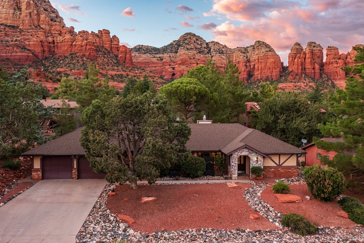 Spa, Fire Pit, Big Views, Walk To Trails - Sedona, AZ