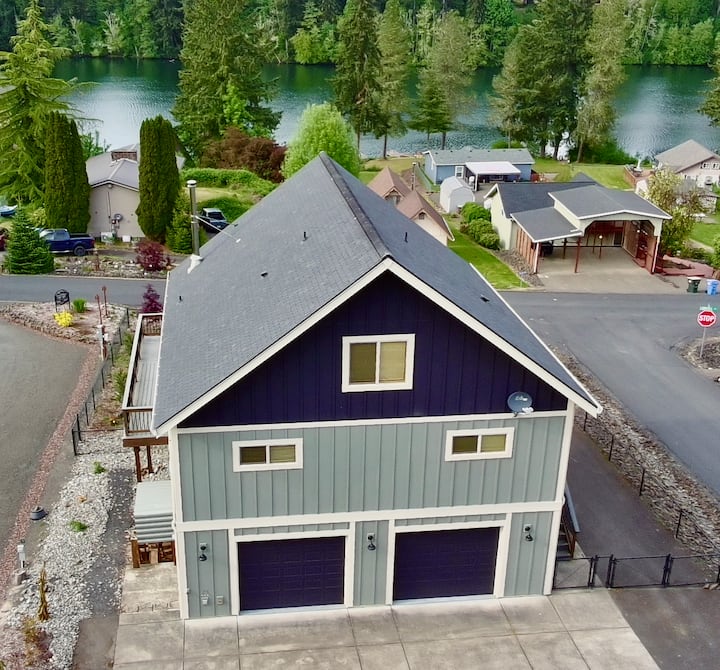 Modern Chalet With Lake Views In Marina Area - Ike Kinswa State Park, Silver Creek