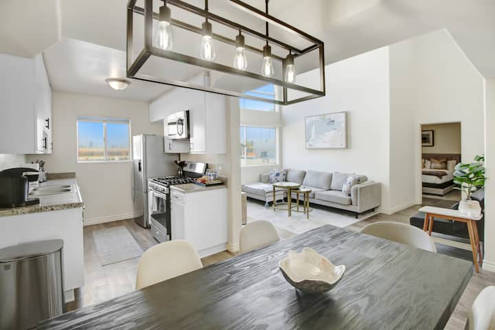 Entire Townhouse In Culver City - Culver City, CA