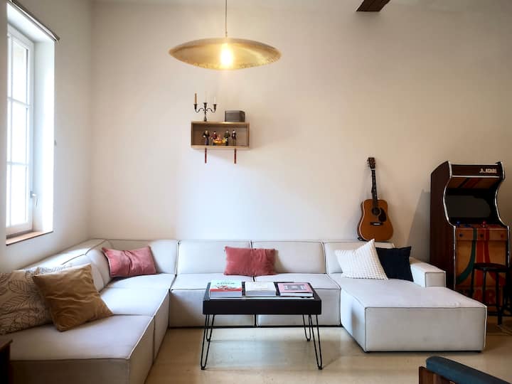 Mia & Vincent Concrete Loft - Beaune