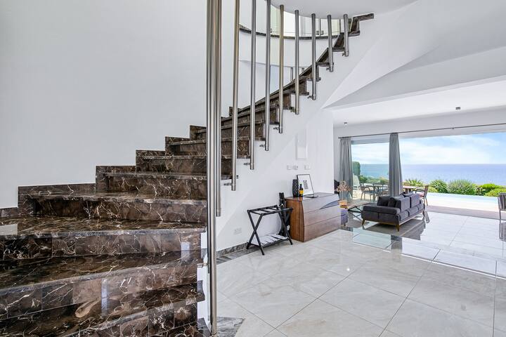 Villa D-villa-première Classe-salle De Bain Et Dou - Paphos