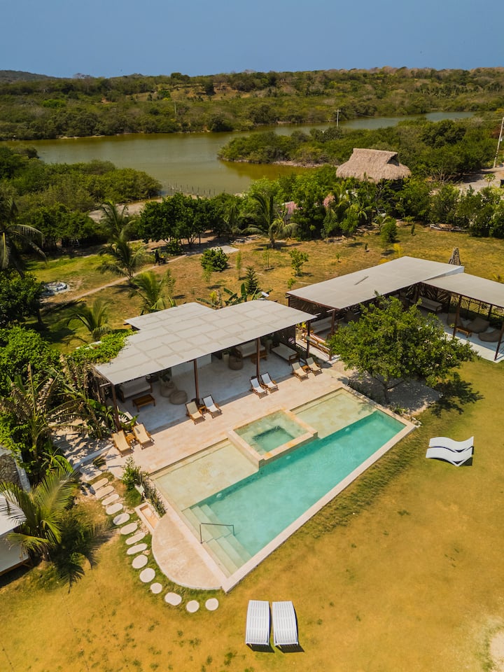 Beach House Privada En El Caribe - Cartagena de Indias