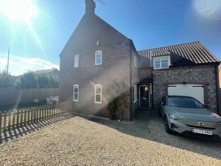 Lovely Home, Central Wells With Parking & Garden - Wells-next-the-Sea