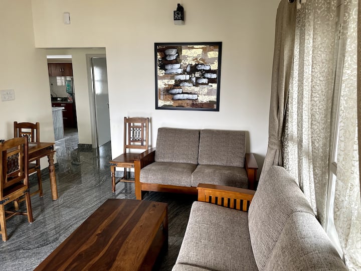 Daicil Meadows
2bd/2bth, Sleeps 4 - Bengaluru