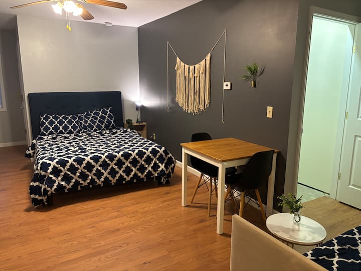 Troy Apt Suites Near Ic - Ithaca, NY