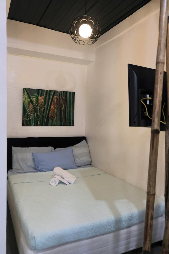 Urbanstayrentals Antipolo Studio W/kitchen&parking - Antipolo