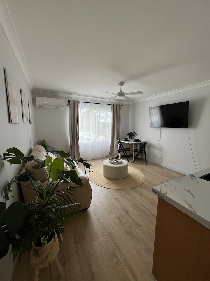 Sussex Gem - Cozy Apartment In The Heart Of Sussex - Sussex Inlet