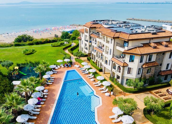 Бургас Бийч Апартамент Сарафово - Burgas