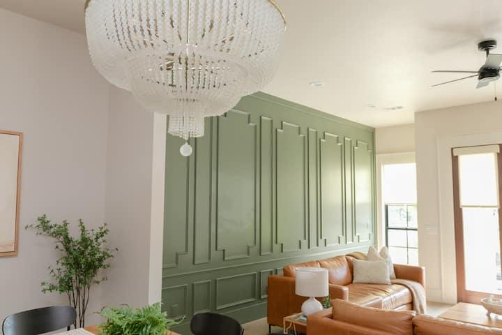 Steps To Dt Bentonville, Bike Trails, Museums - Bentonville, AR