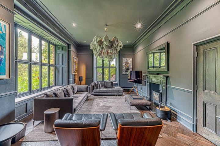 Premium Victorian Mansion, Cheshire, Manchester. - Knutsford