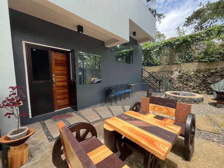 Modern, Spacious Holiday House In Baguio City - Baguio