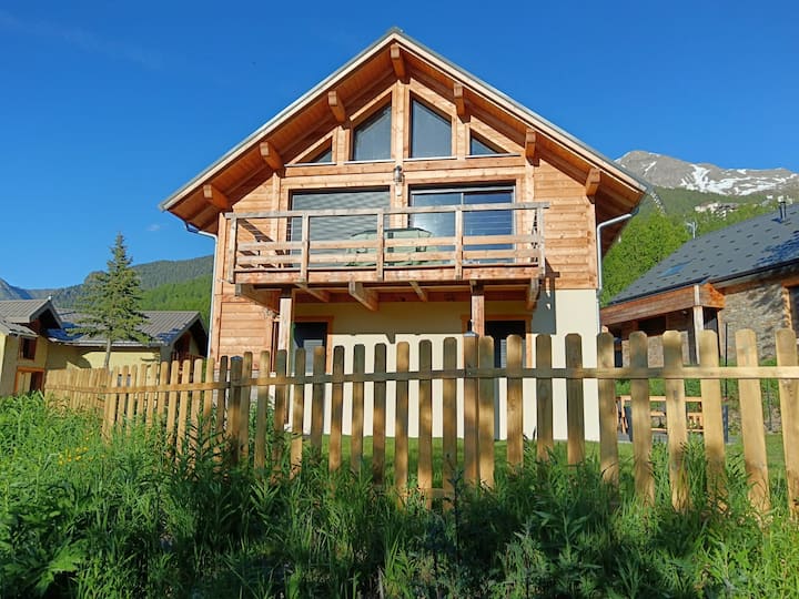 Bas De Chalet De Standing à 50m De La Piscine Muni - Les Orres