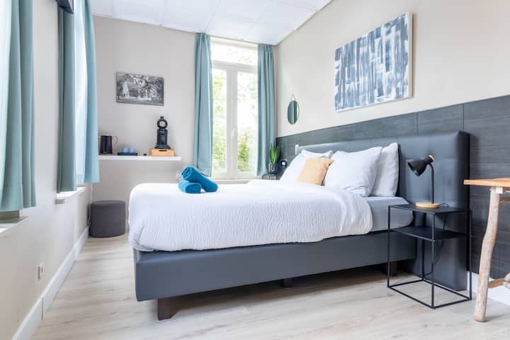 Hotel Entree - Corner Room Brugge - Bruges