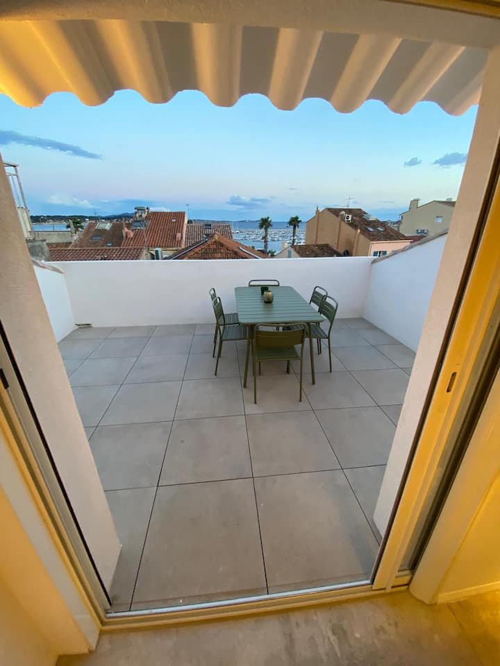 «&nbsp;L’observatoire » 6 Personnes -Vue Exceptionnelle - Bandol