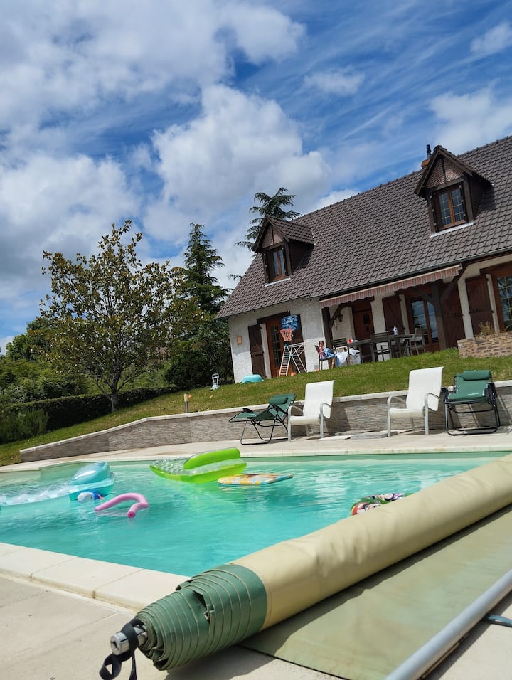 Maison Avec Piscine Chauffée - Blois