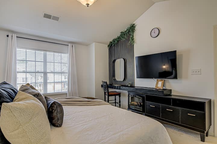 The Cozy Daydream | 7 Miles To Pti Airport - Greensboro, NC