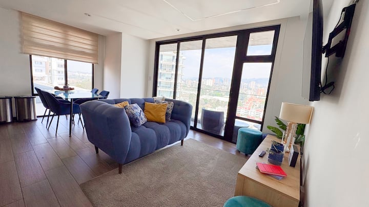 Nuevo Y Moderno Apartamento En Zona 10 - Guatemala City