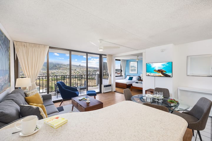 Fabulous Mountain View W/ Free Parking, Near Beach - Honolulu, HI