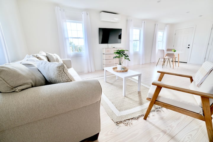 Beach Shack Studio 1 - Croteaux Vineyards, Southold