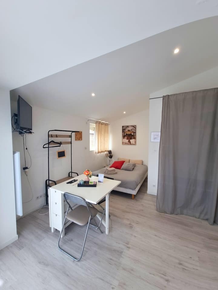 Le P'tit Brevin -Studio Cosy Et Moderne Proche Mer - Trignac