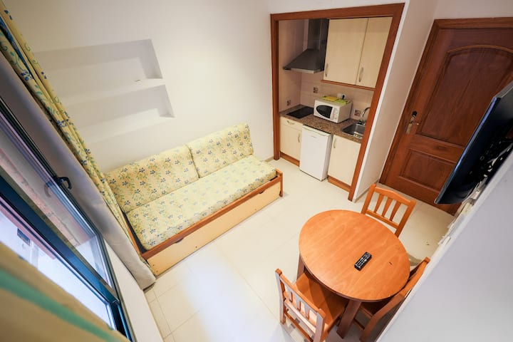 Apartamento Familiar 101 Para 4pax - 濱海略雷特