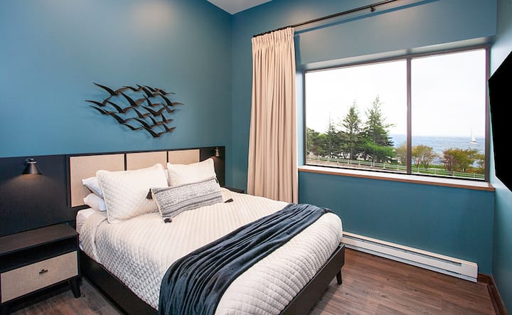 New! Lakeview, Great Location, Plenty Around! - Duluth, MN