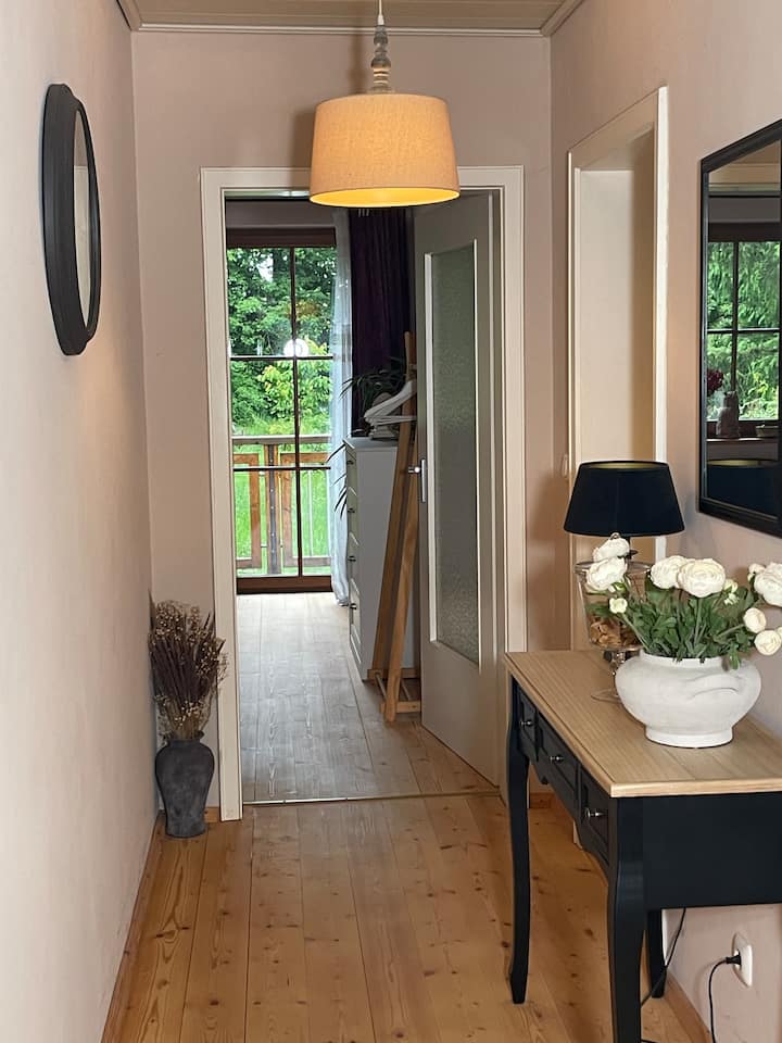 Schönes Zimmer Mit Bad Nur Für Gäste (2 V. 2) - Landsberg am Lech